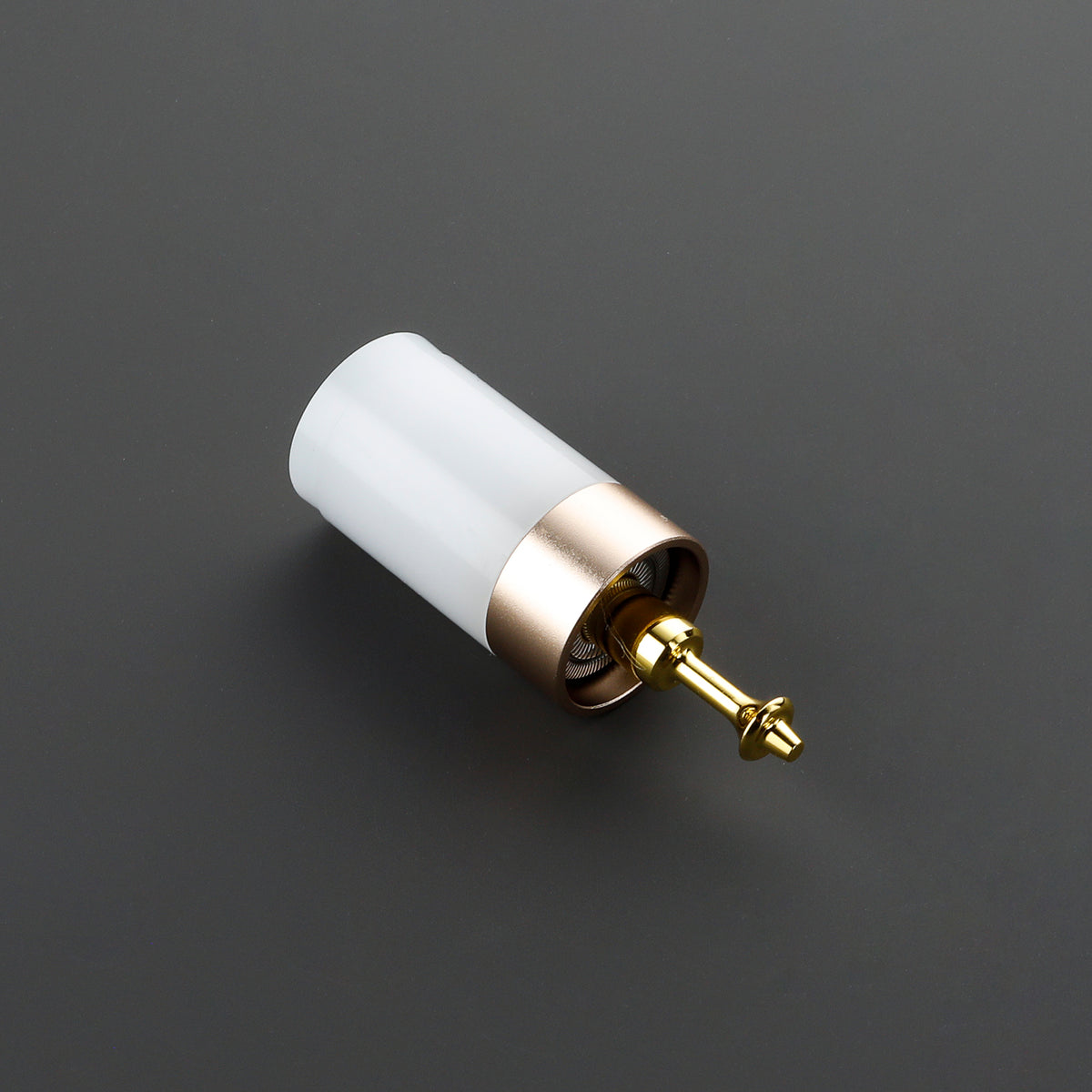 Shop 1 Inch Blade Plug | NEO Sabers™